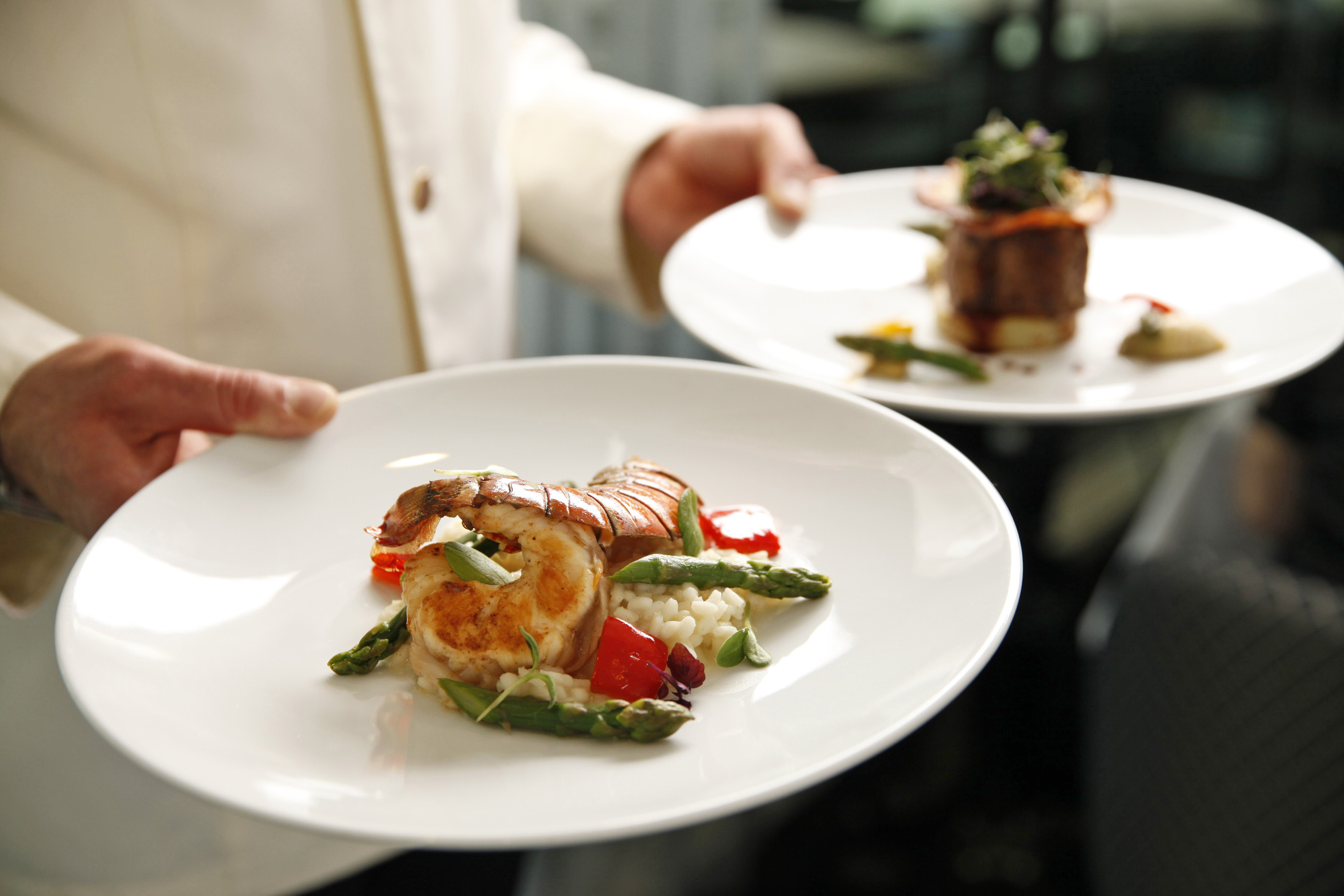 Scenic Pearl | Hays Cruise