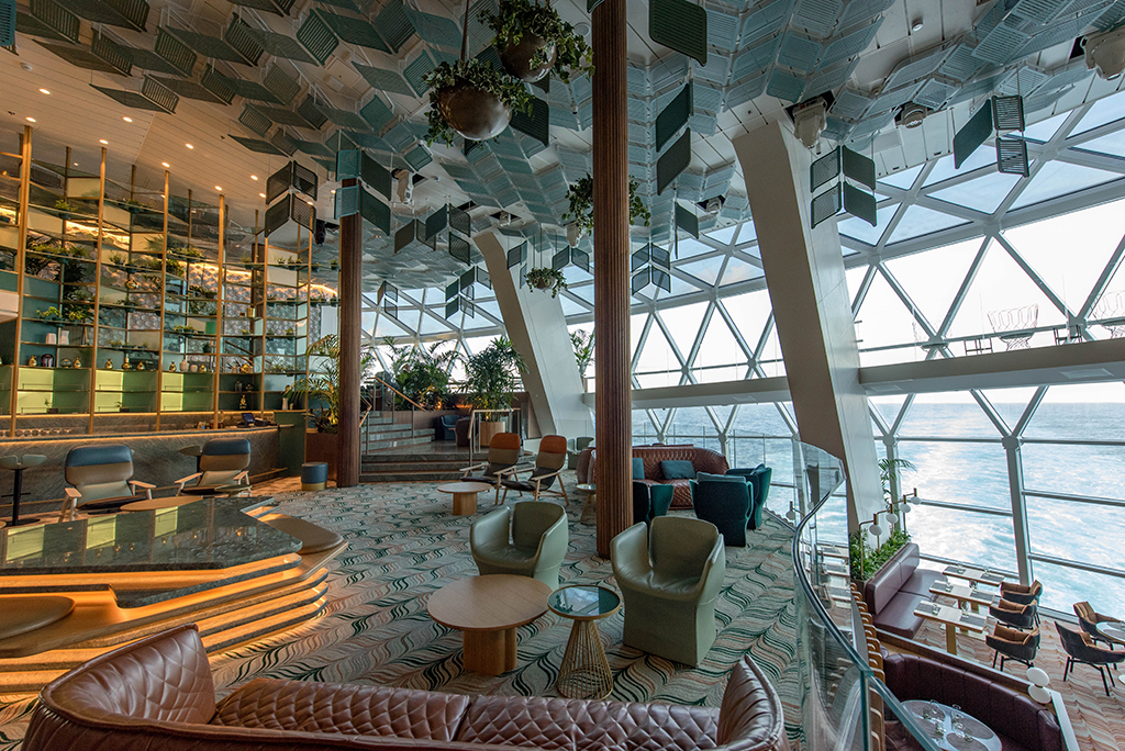 Celebrity Apex | World of Cruising