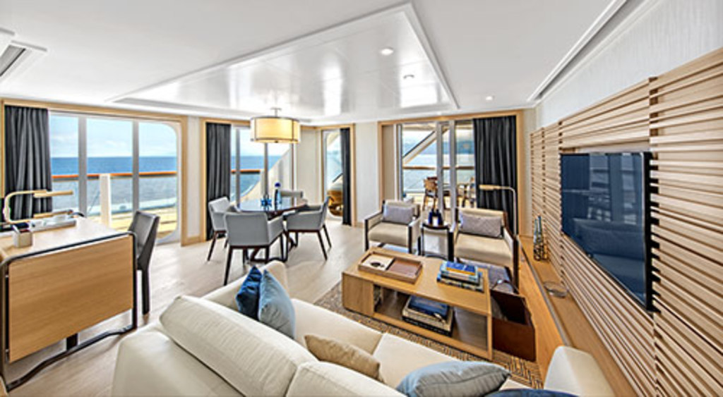 Viking Neptune - Southampton Cruise Centre