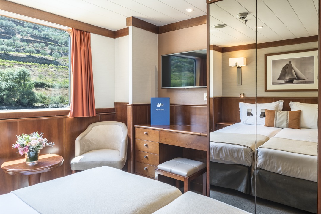 Infinity Cruises - Cruise Ship