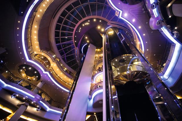 Cruise Ship | Ocean World Travel