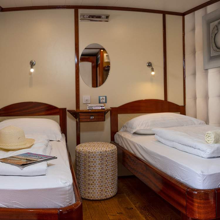 Cruise | MS Mendula | Trailfinders Ireland