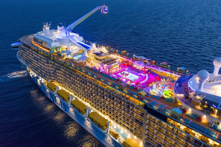 Infinity Cruises - Cruise Ship