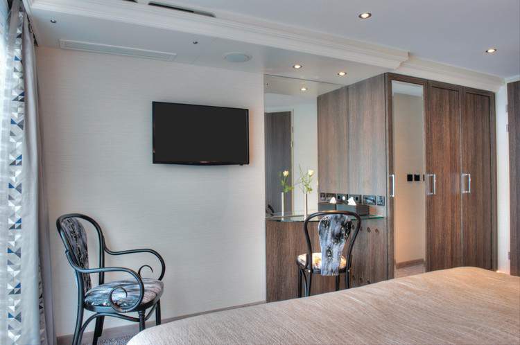 Cruise | MS Grace | Trailfinders Ireland