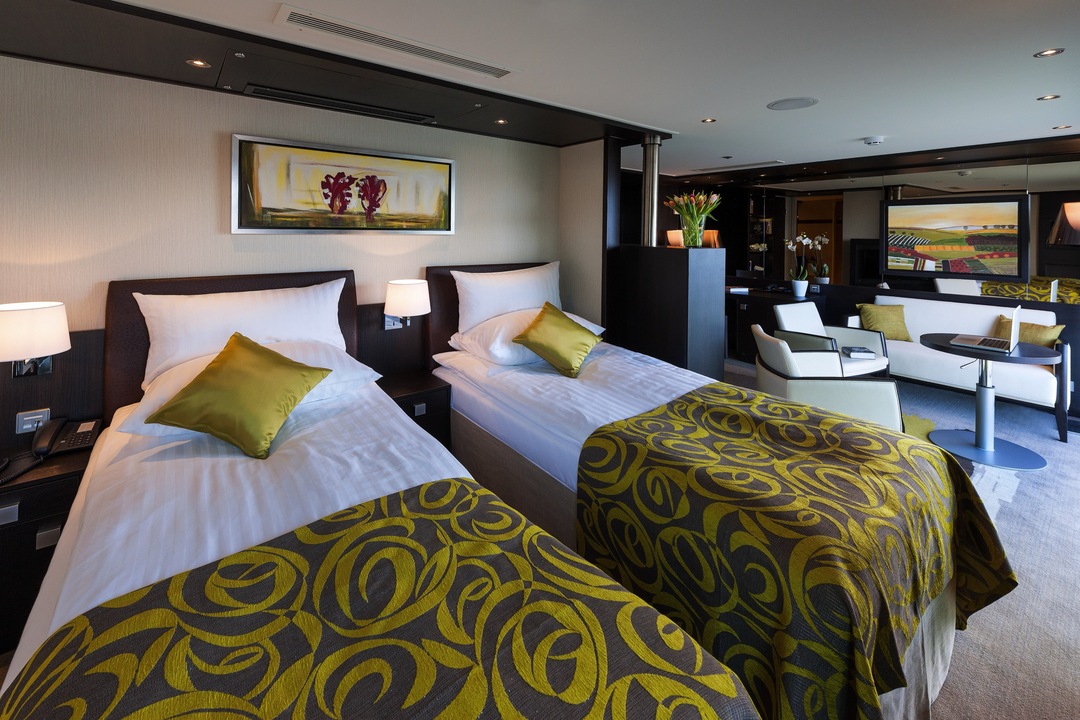 Panache Cruises - Cruise Ship