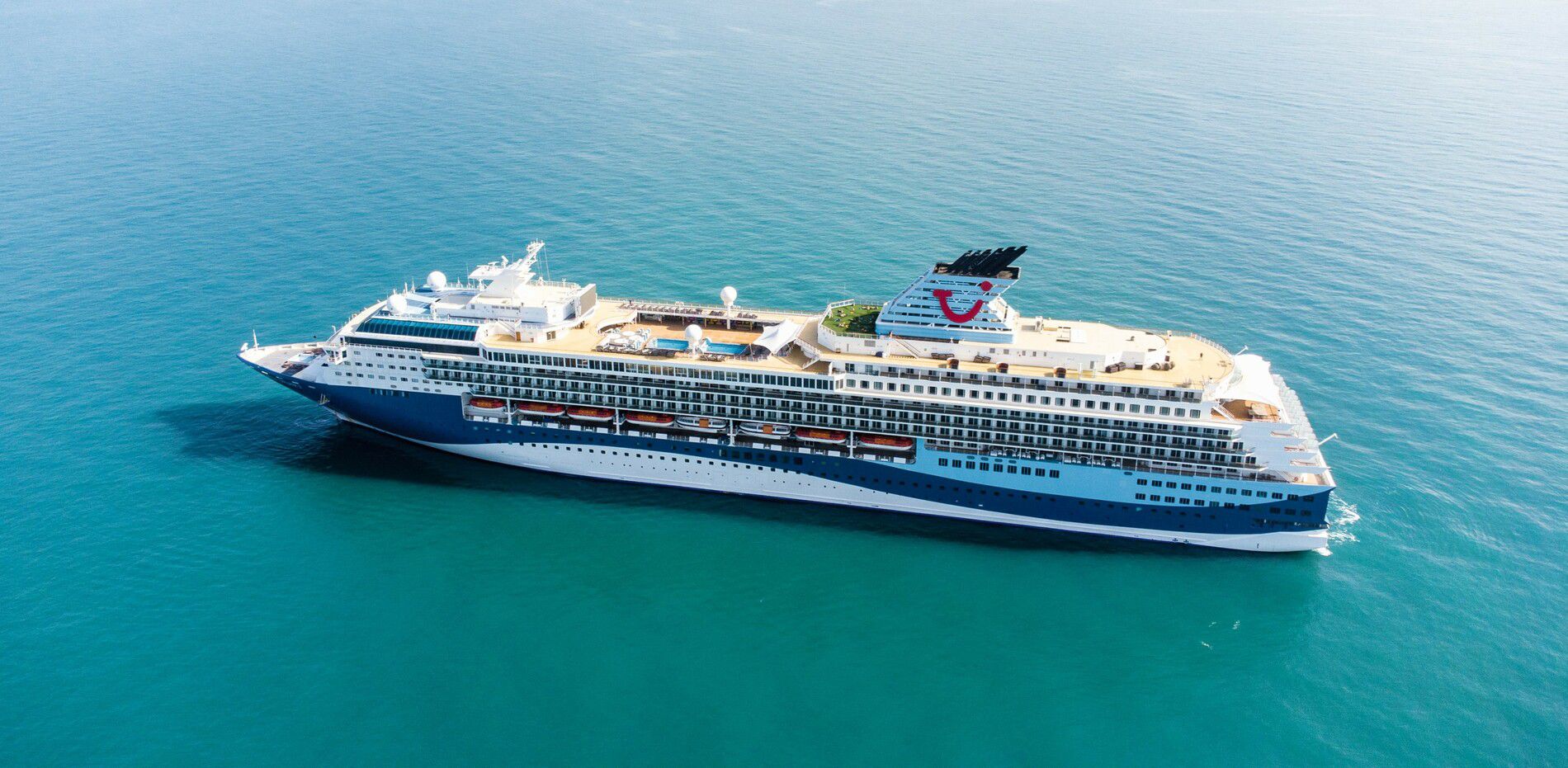 30th Birthday Onboard Marella Explorer 2