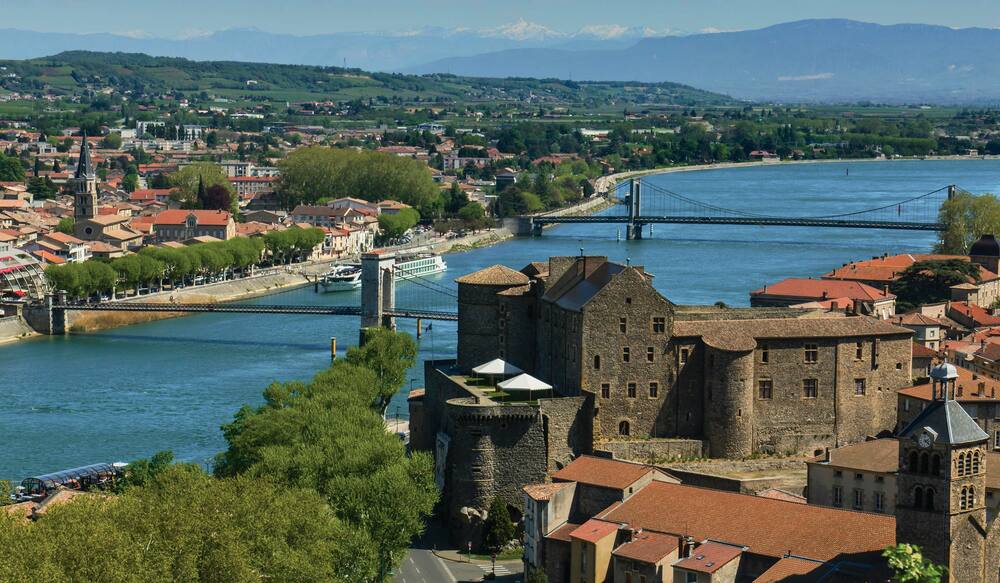 Rhône River Cruises, Saône River Cruises 2025 | French Waterways