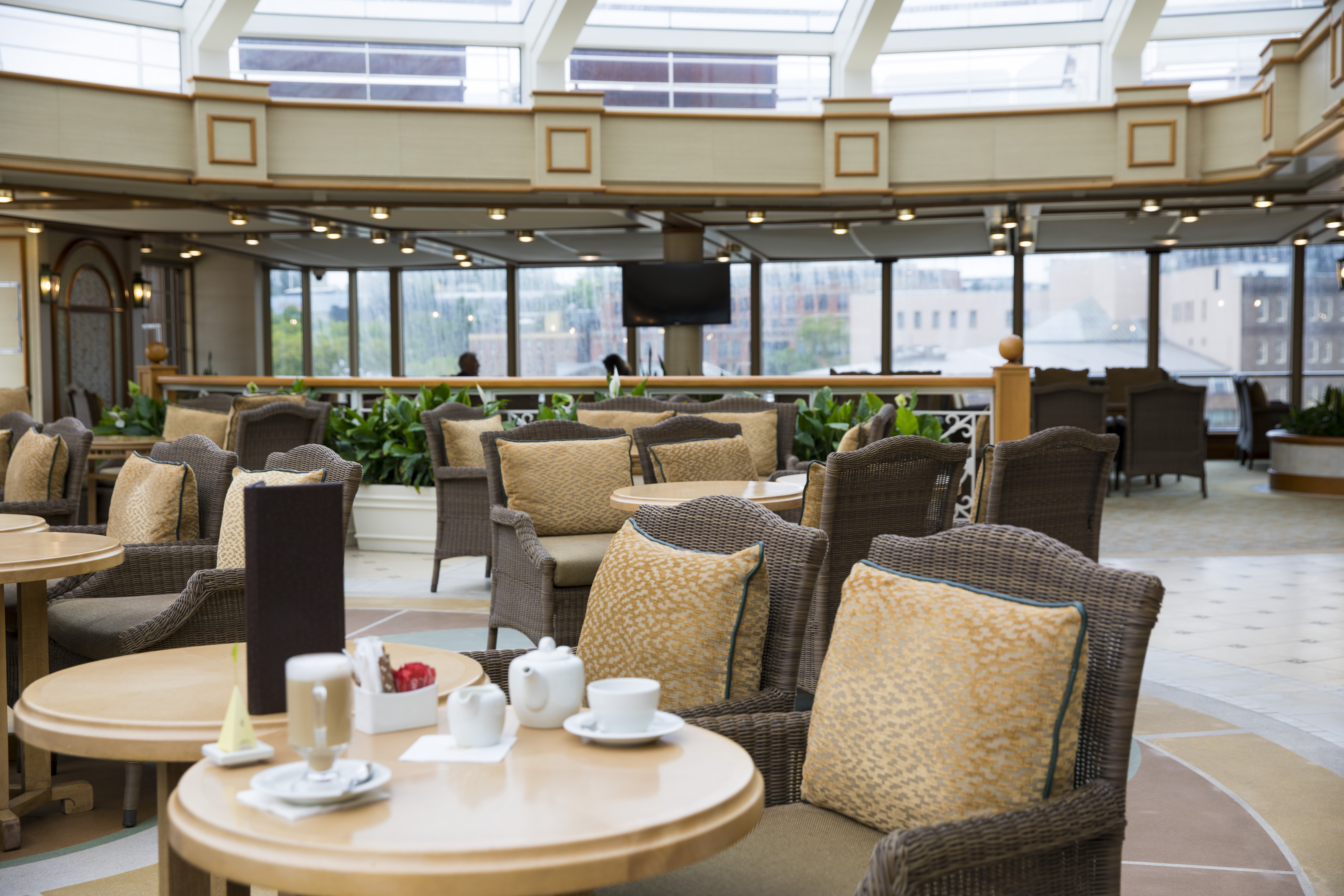 Cunard Line | Cunard Cruise Line | SixStarCruises