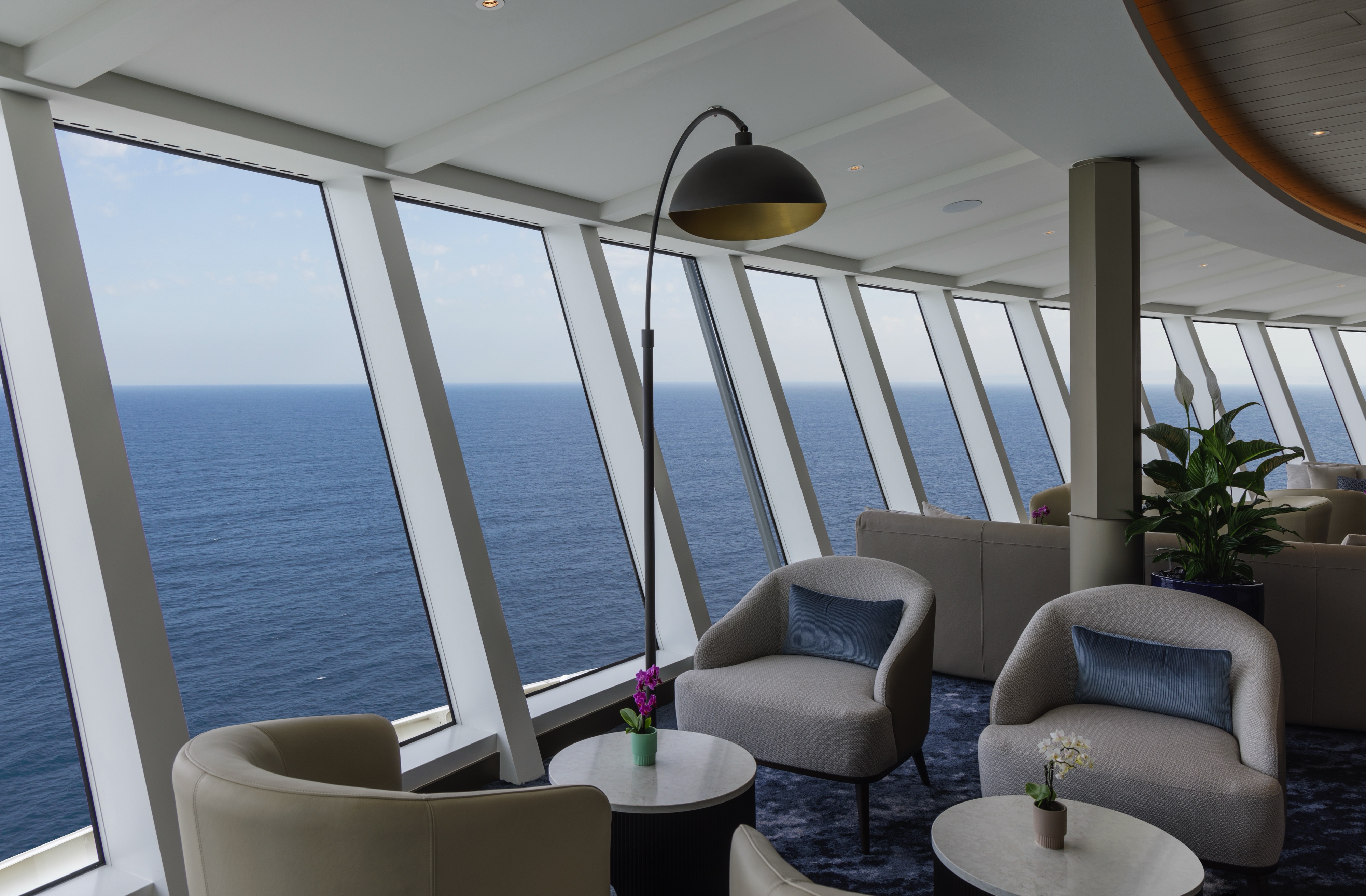 Barcelona to Barcelona - Silver Ray | Hays Cruise